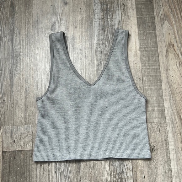 ANWND | Tops | Anwnd Seamless Stretchy Crop Tank | Poshmark